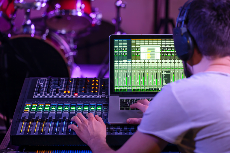 best-professional-audio-editing-software-in-2021-dubnsub